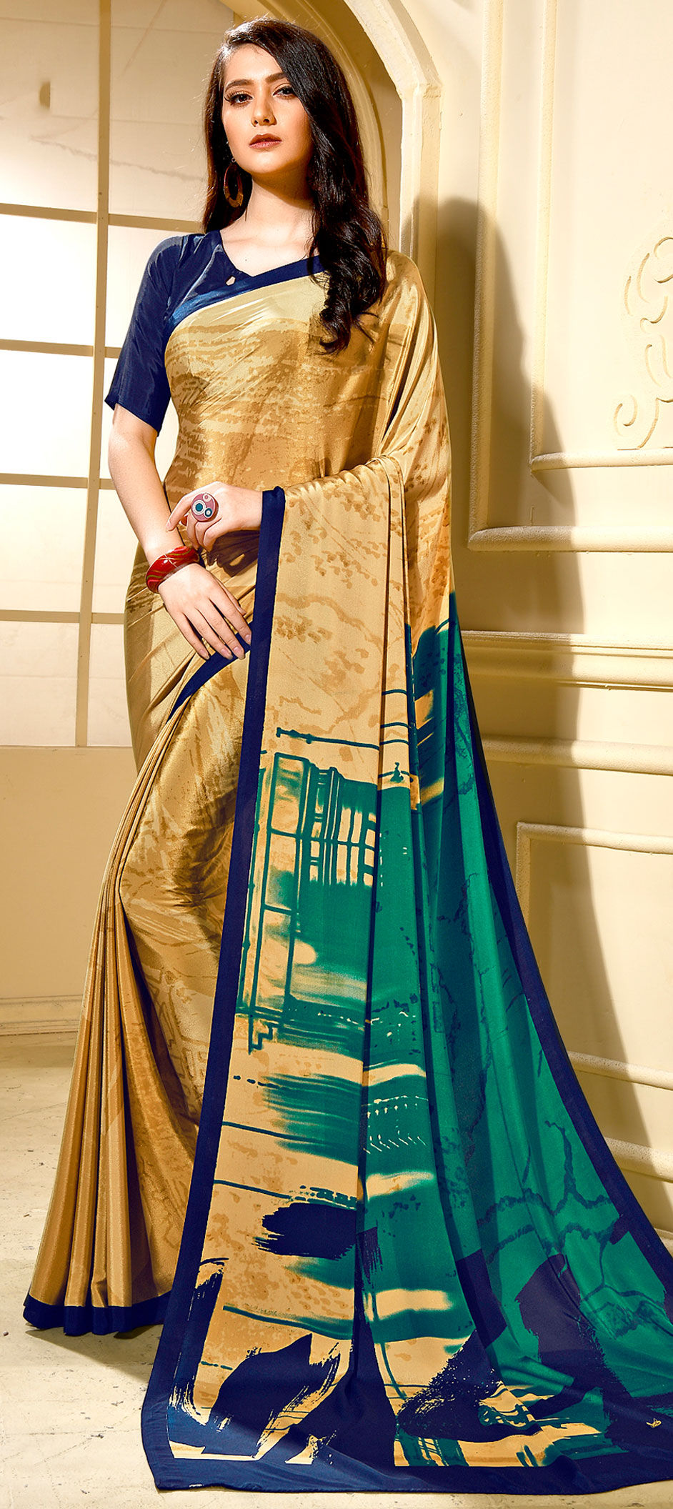 Traditional Beige and Brown color Crepe Silk, Silk fabric Saree : 1581060