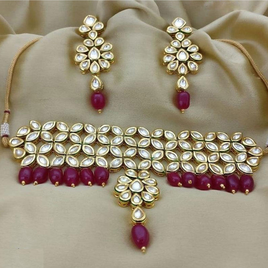 Red and Maroon color Metal Alloy metal Necklace : 1581558