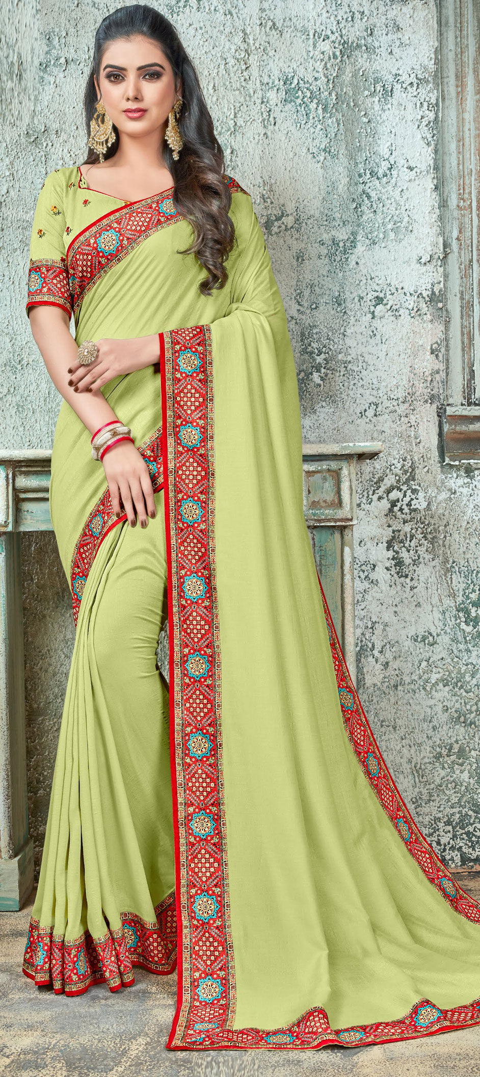 Traditional Green color Fancy Fabric fabric Saree : 1585130