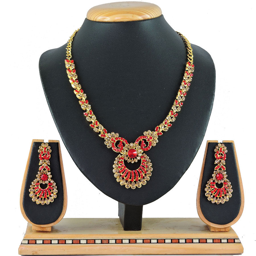 Gold, Red and Maroon color Metal Alloy metal Necklace : 1591647