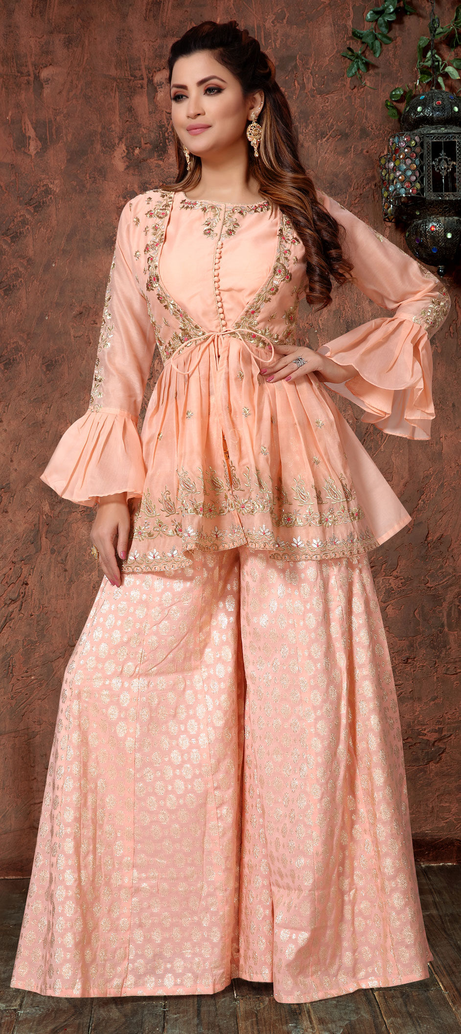 Party Wear, Reception Orange color Silk fabric Salwar Kameez : 1621008