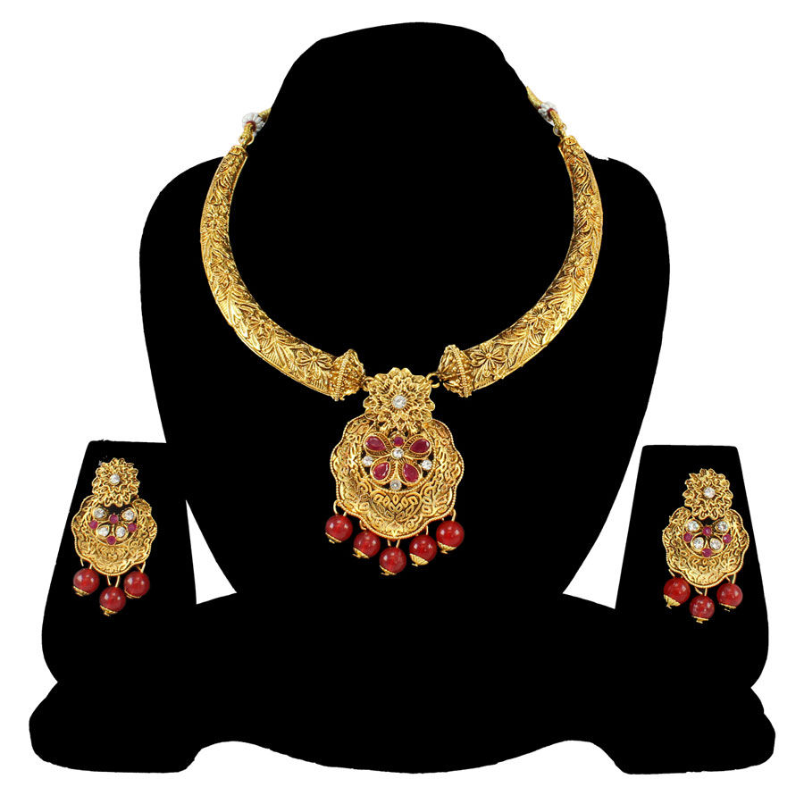 Red and Maroon color Metal Alloy metal Necklace : 1633072