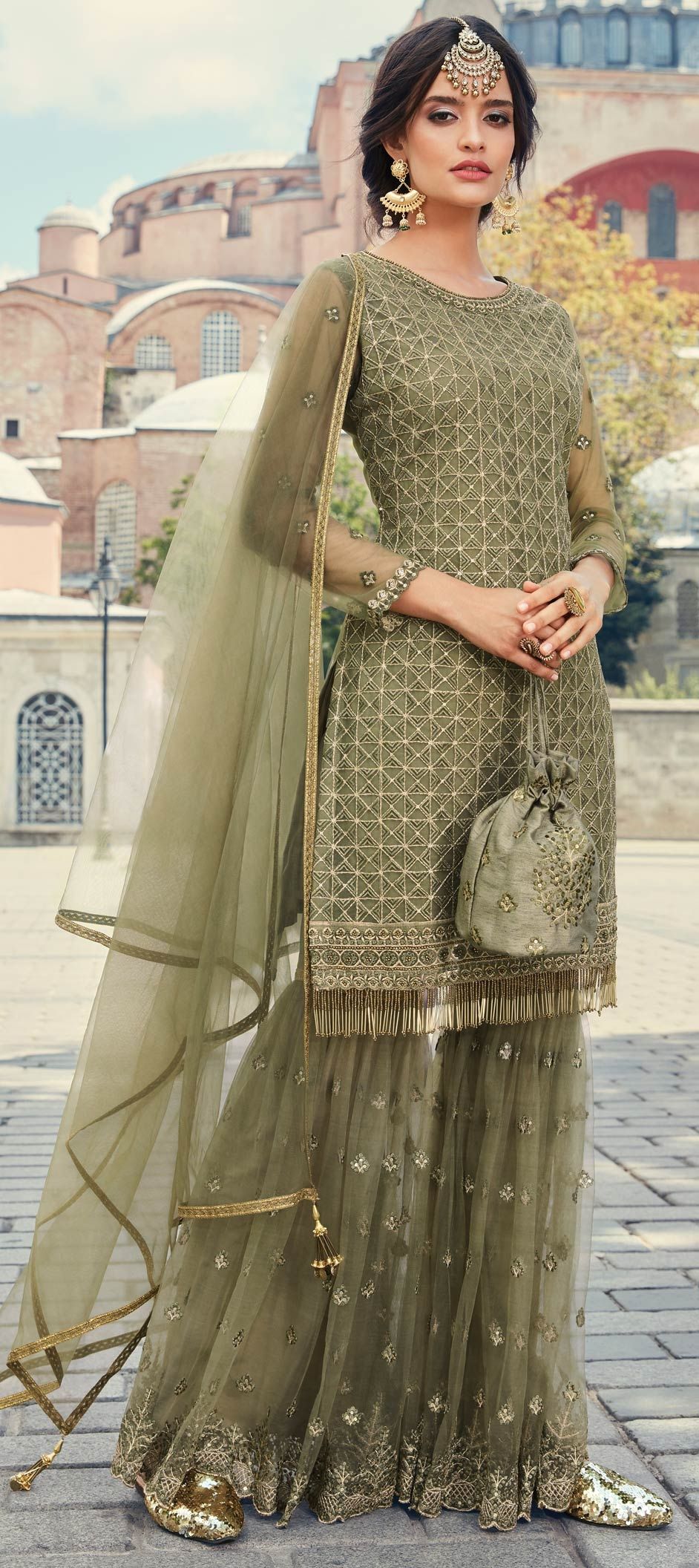 Mehendi Sangeet, Reception Green color Net fabric Salwar Kameez : 1634102