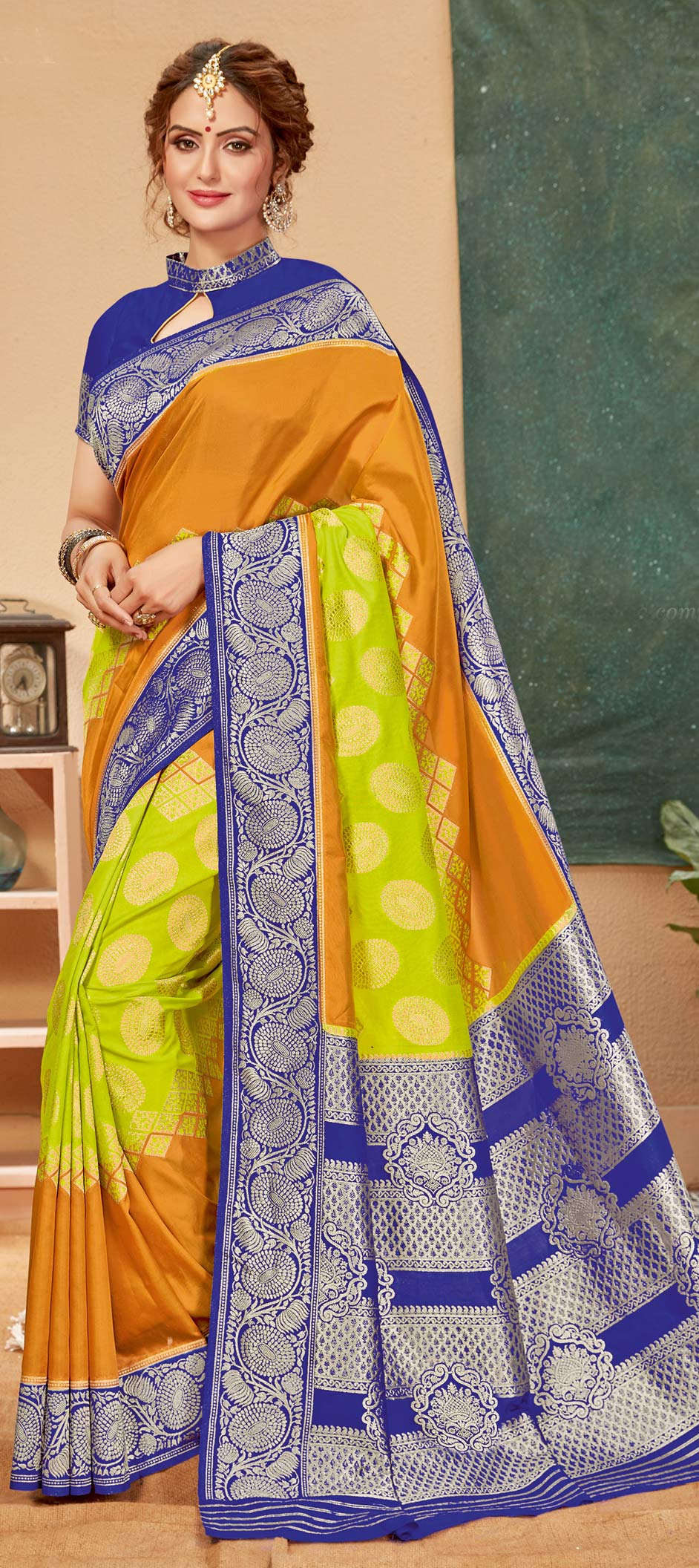Traditional Multicolor color Handloom fabric Saree : 1636500