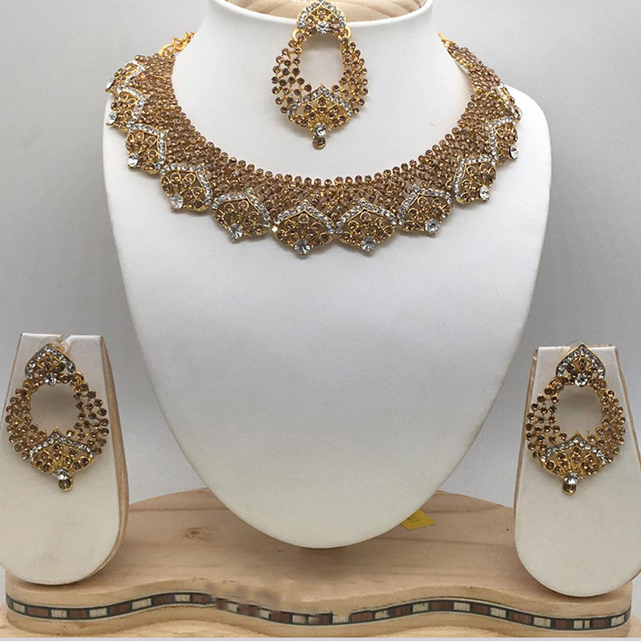 Gold color Copper metal Necklace : 1642300