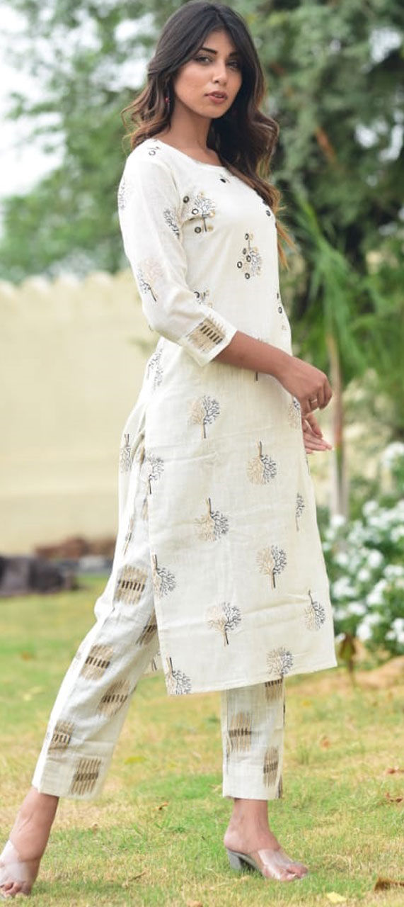 Casual White and Off White color Cotton fabric Tunic with Bottom : 1649189