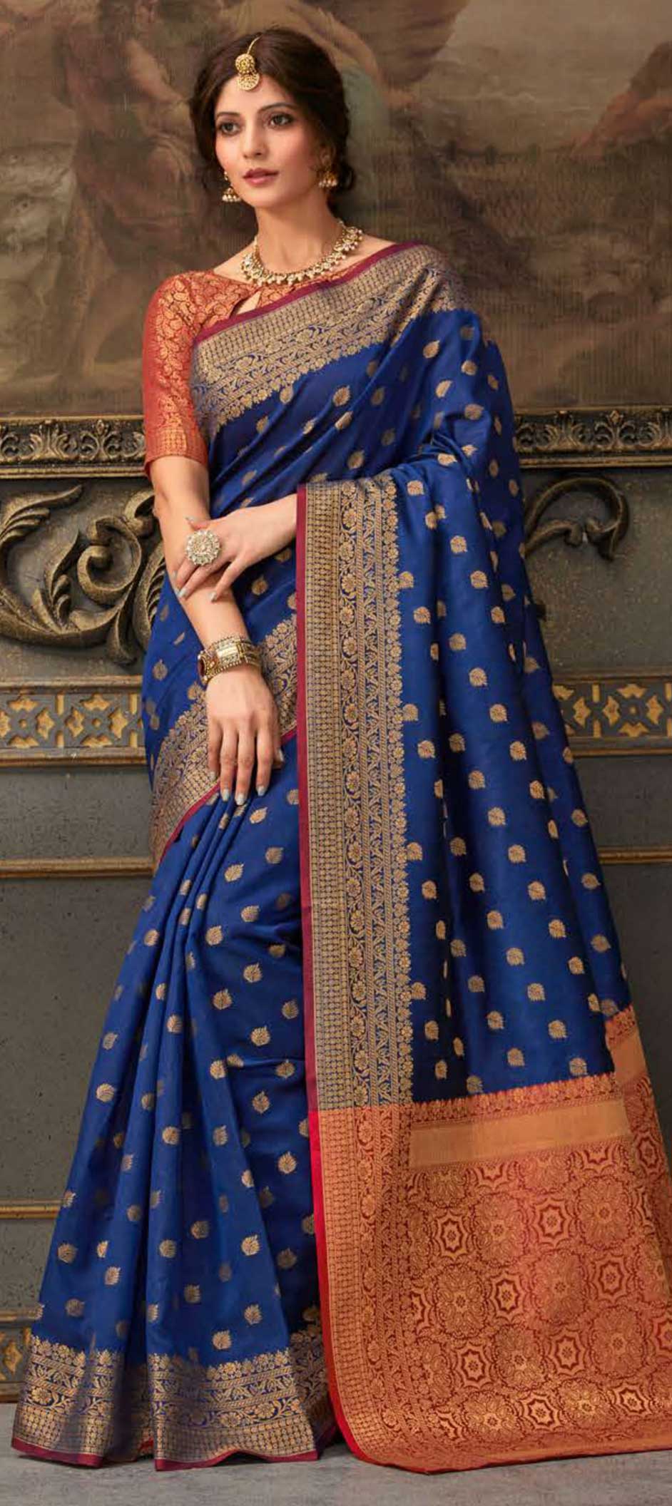Traditional Blue color Handloom fabric Saree : 1675100