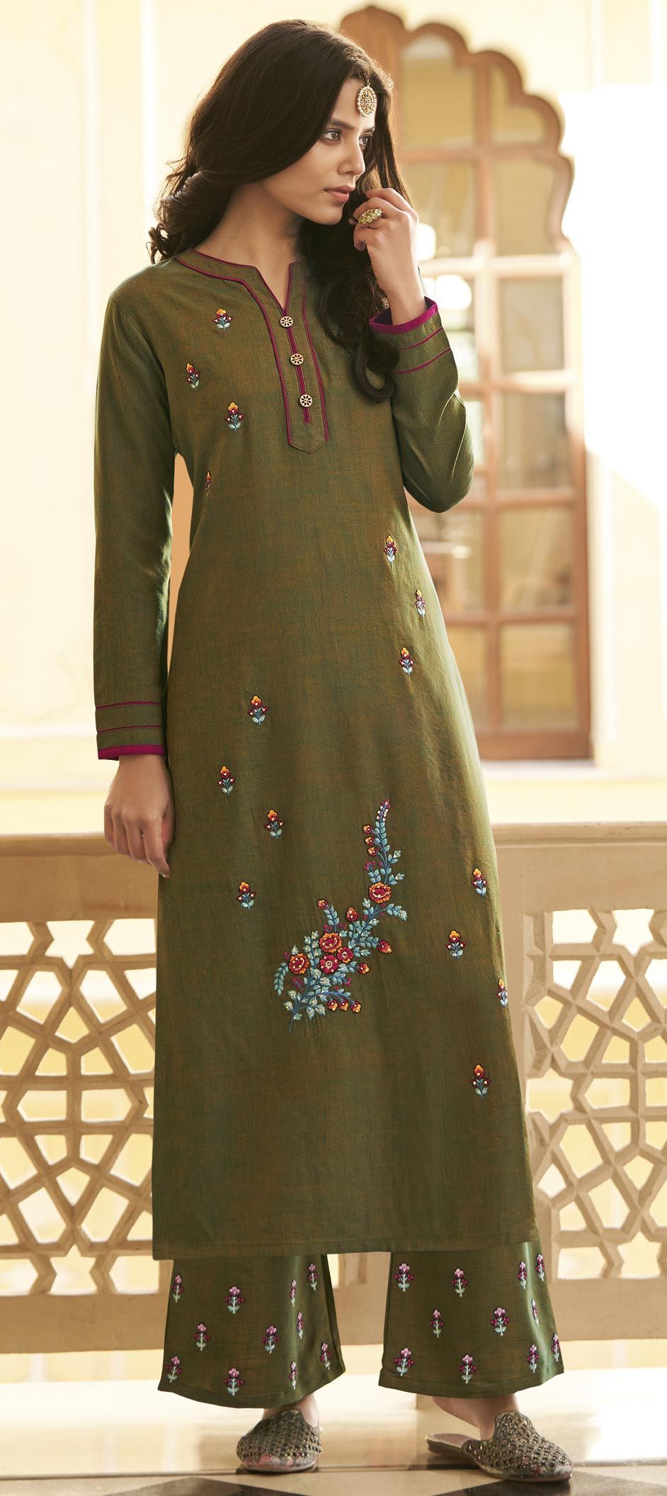 Party Wear Green color Two Ton Silk fabric Tunic with Bottom : 1698247
