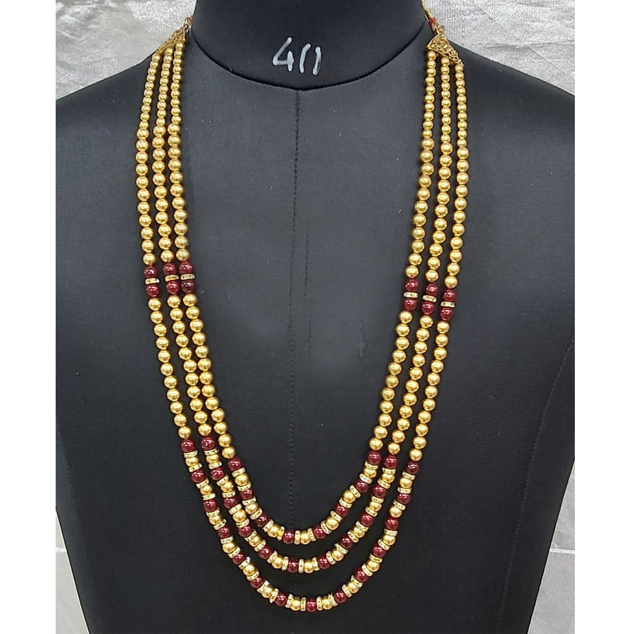 Red and Maroon color Metal Alloy metal Necklace : 1700080