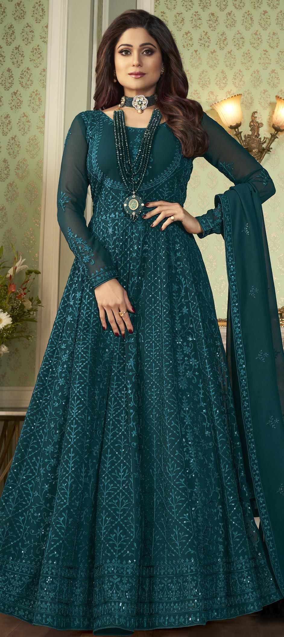 Bollywood Green color Georgette fabric Salwar Kameez : 1703576 Bollywood Green color Georgette fabric Salwar Kameez : 1703576