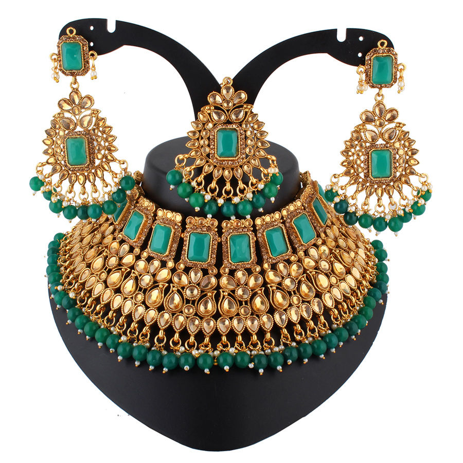 Green color Metal Alloy metal Necklace : 1713165