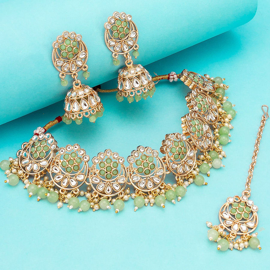 Green color Metal Alloy metal Necklace : 1720919