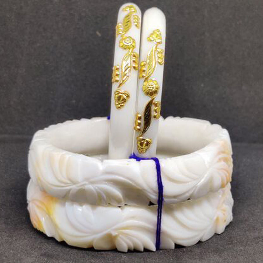 White and Off White color Metal Alloy metal Bangles : 1751589