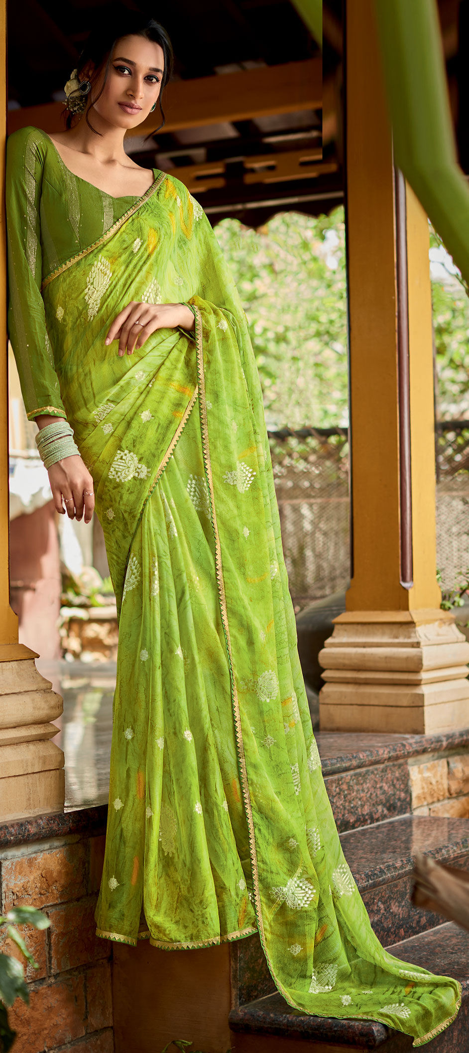 Casual Green color Chiffon fabric Saree : 1807801