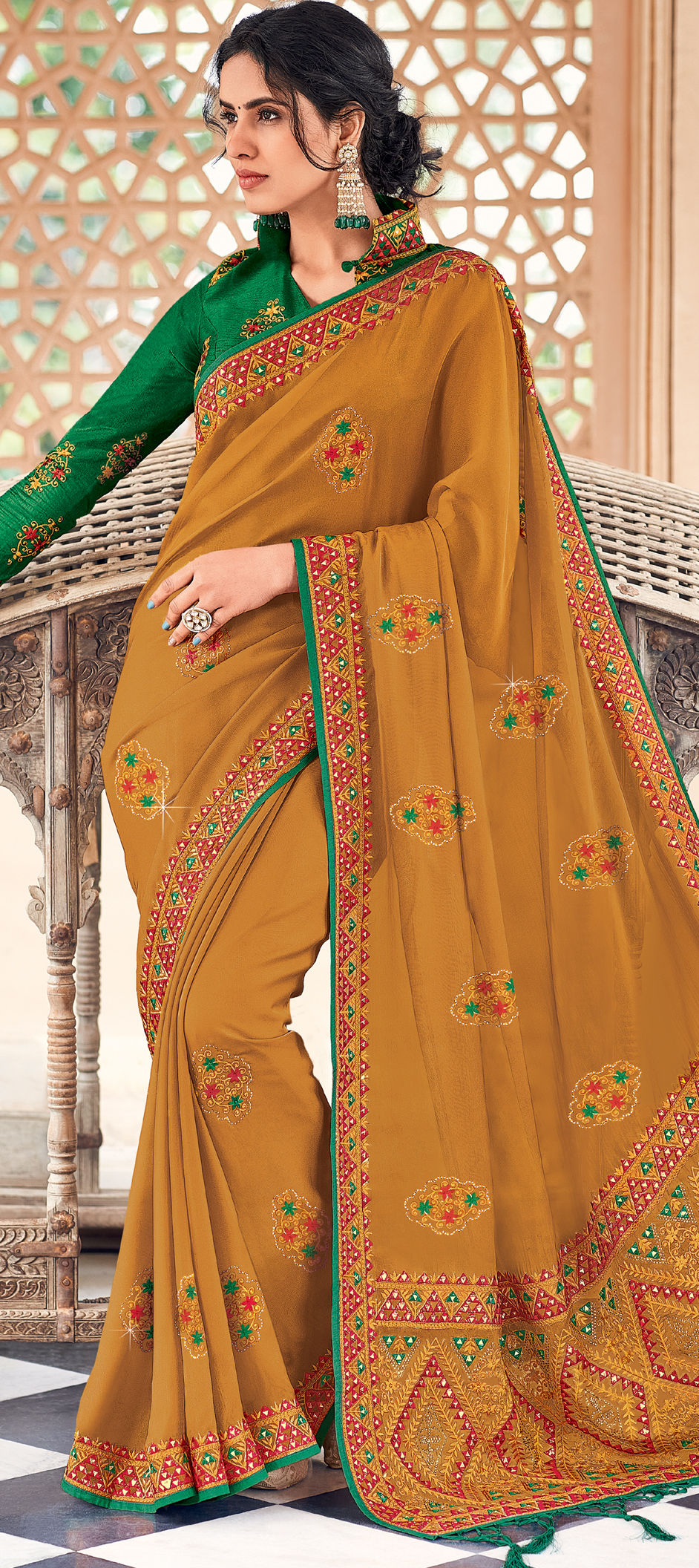 Party Wear, Wedding Gold color Georgette fabric Saree : 1813992