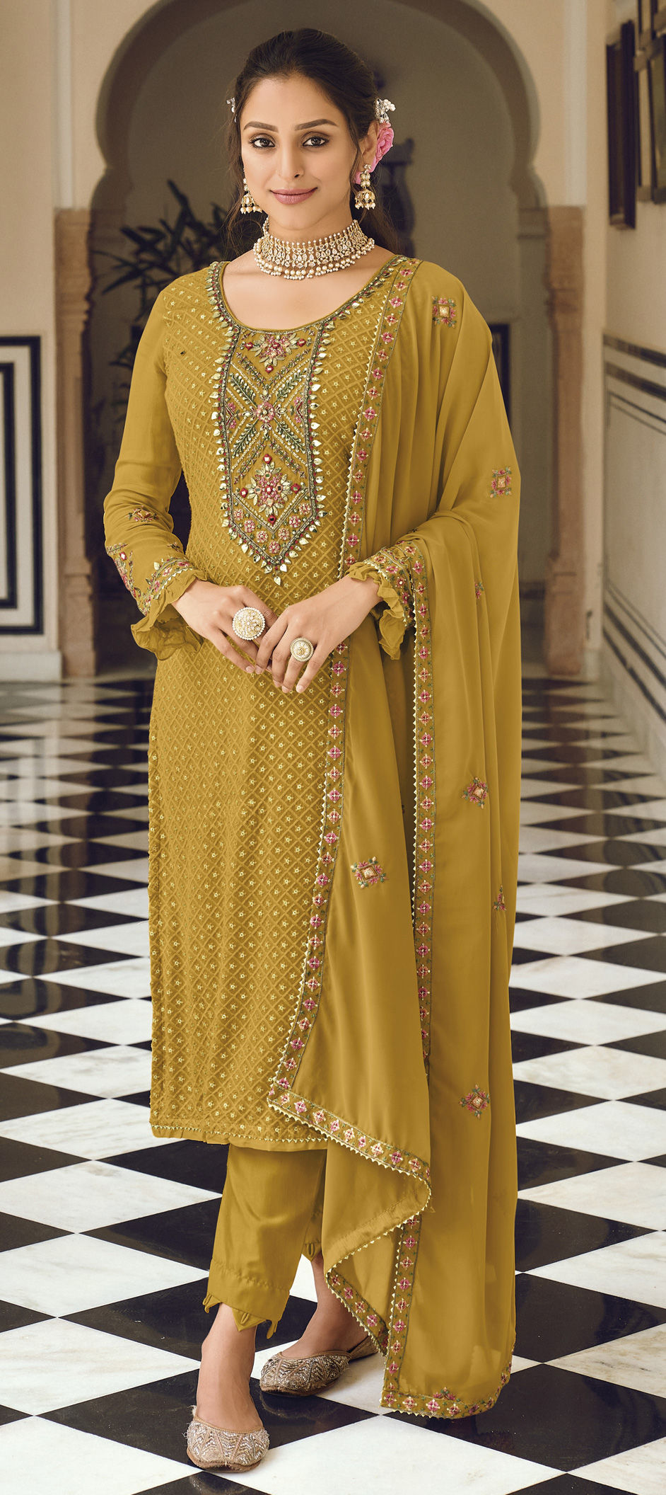 Party Wear Gold color Georgette fabric Salwar Kameez : 1820572