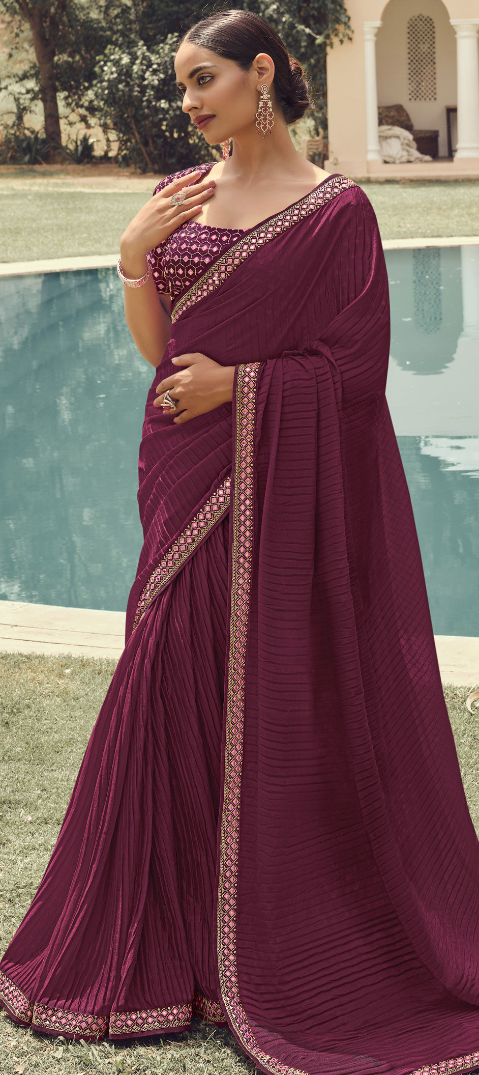 Traditional Red and Maroon color Crushed Silk, Silk fabric Saree : 1821513