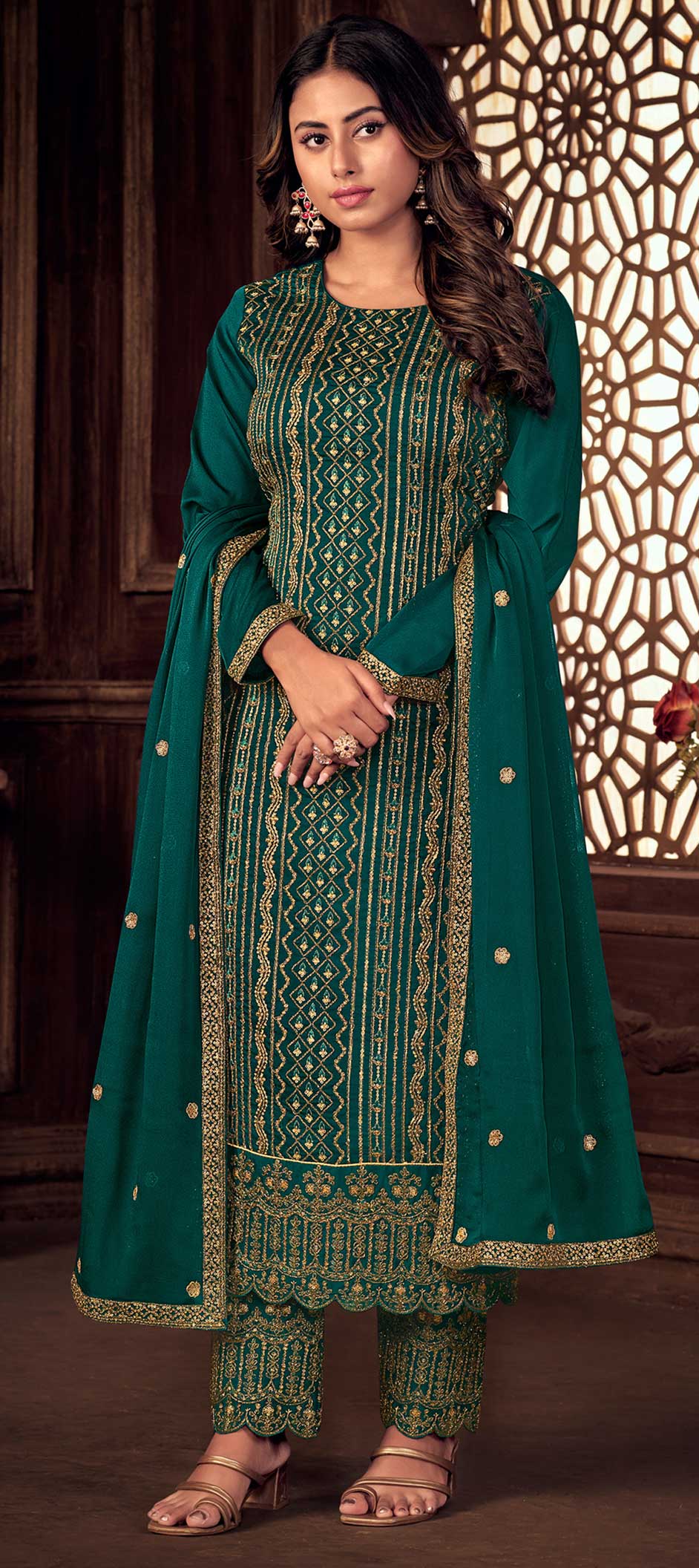 Party Wear, Reception Green color Art Silk fabric Salwar Kameez : 1822299