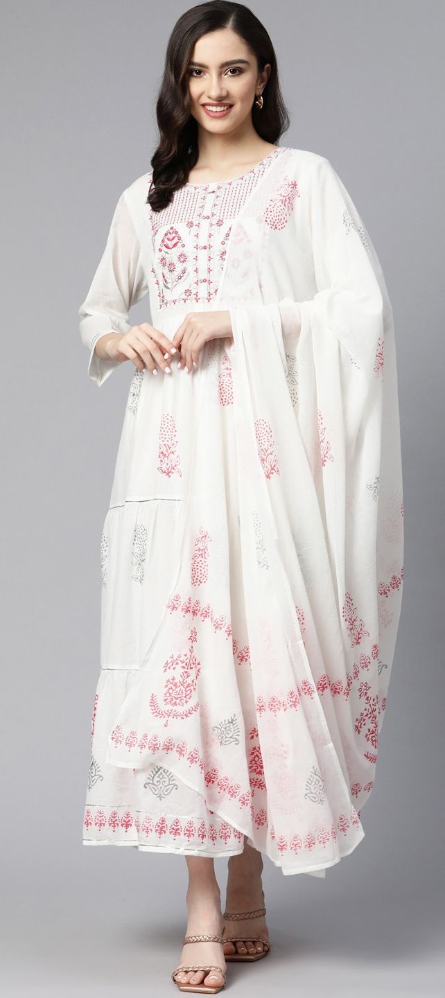 Casual White and Off White color Malmal fabric Gown : 1834440