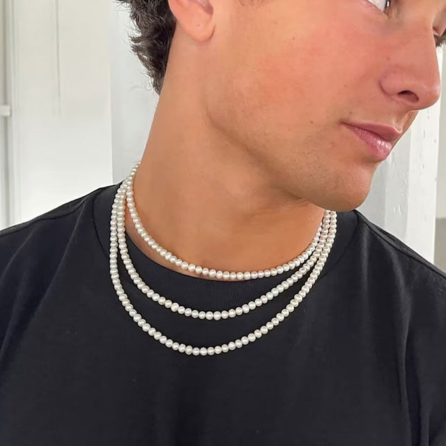 White and Off White color Metal Alloy metal Groom Necklace : 1880774