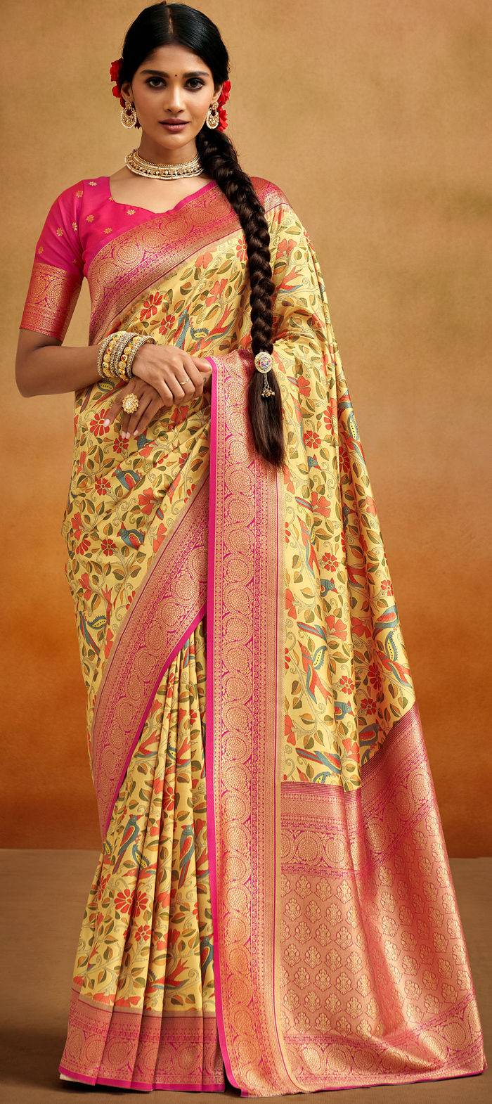 Traditional Yellow color Handloom, Jacquard fabric Saree : 1895972