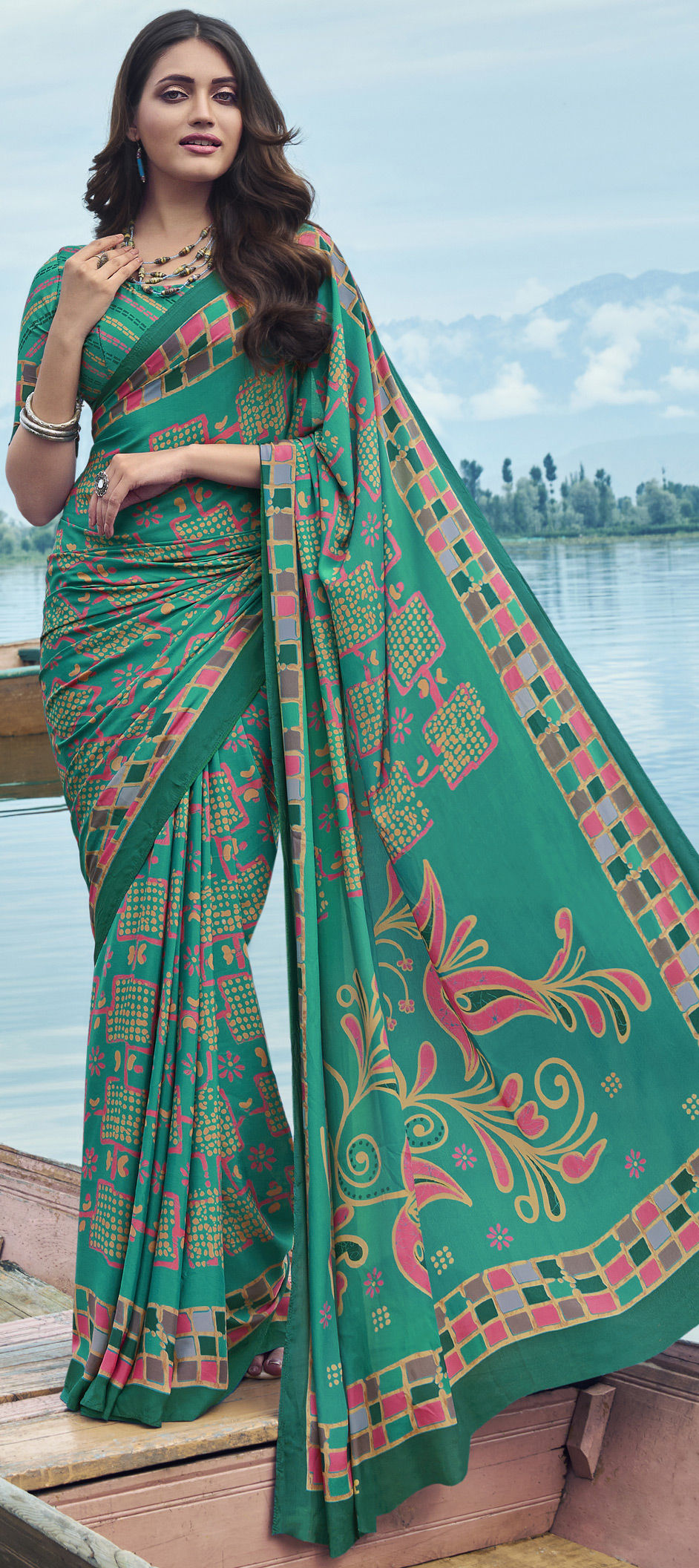 Festive, Reception, Traditional Green color Crepe Silk, Silk fabric ...