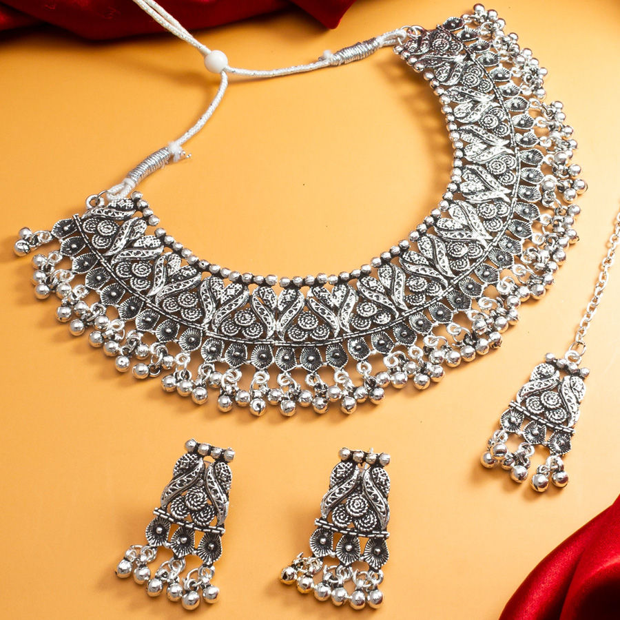 Oxidized Silver color Metal Alloy metal Necklace : 1904898