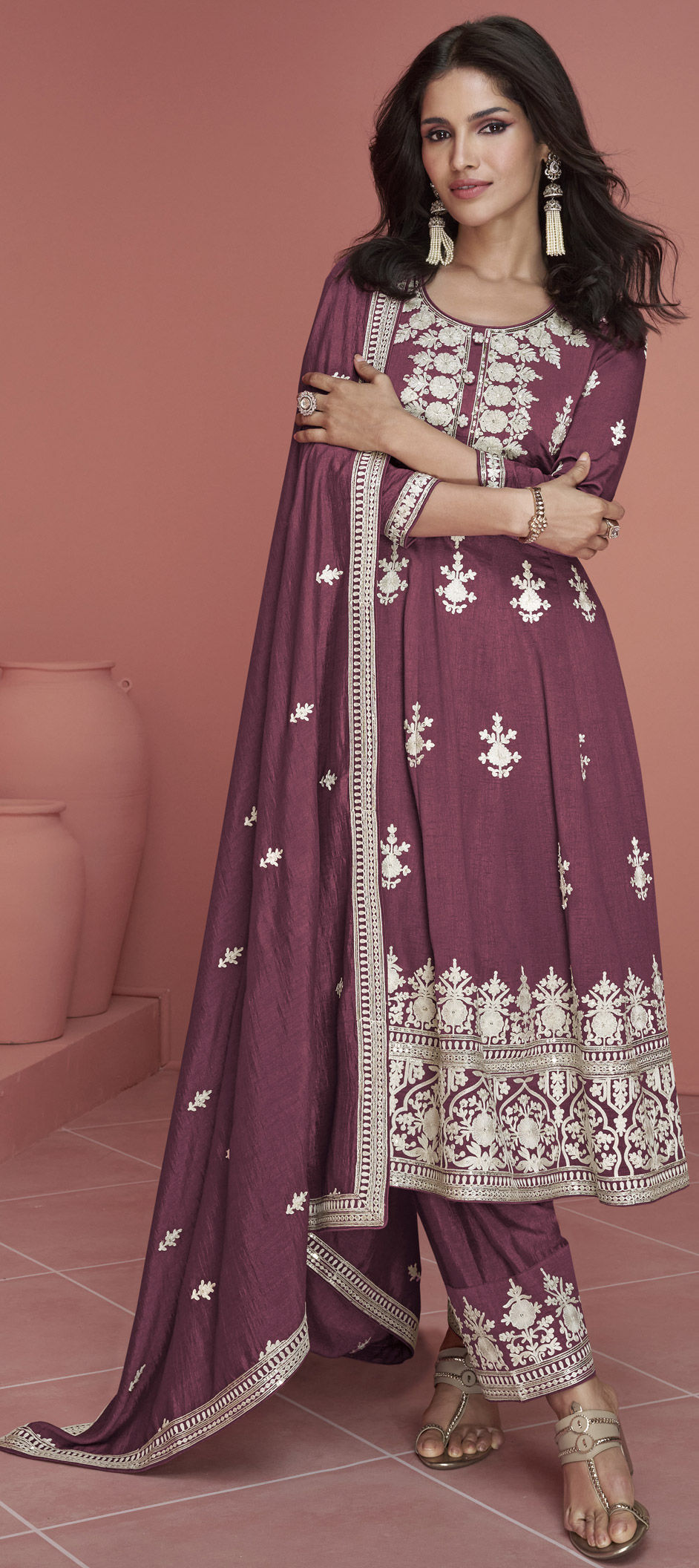 Bollywood Purple and Violet color Silk fabric Salwar Kameez : 1931019