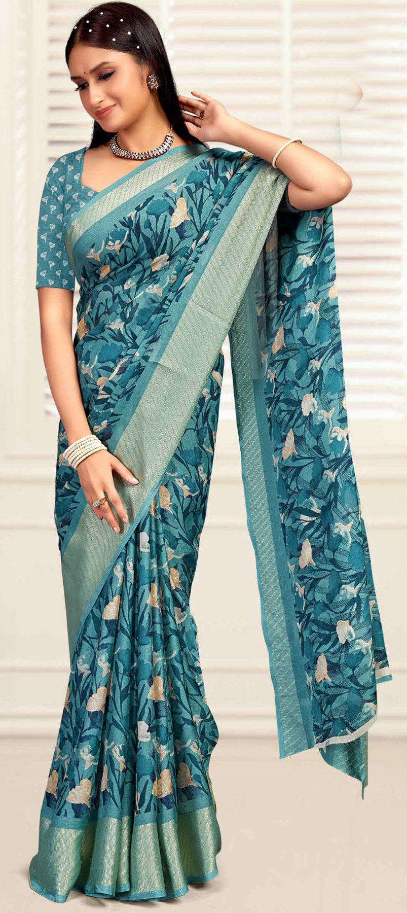 Casual, Traditional Blue color Art Silk fabric Saree : 1931507