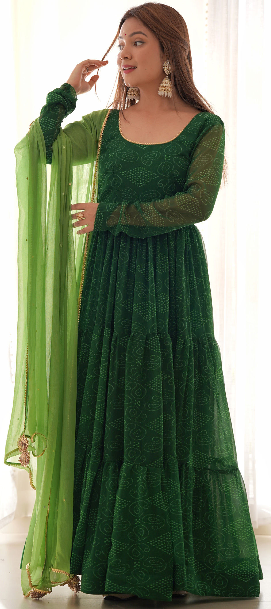 Designer, Reception Green color Georgette fabric Gown : 1948686