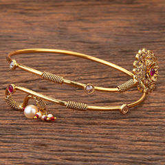 Multicolor color Brass metal Armlet : 1964342