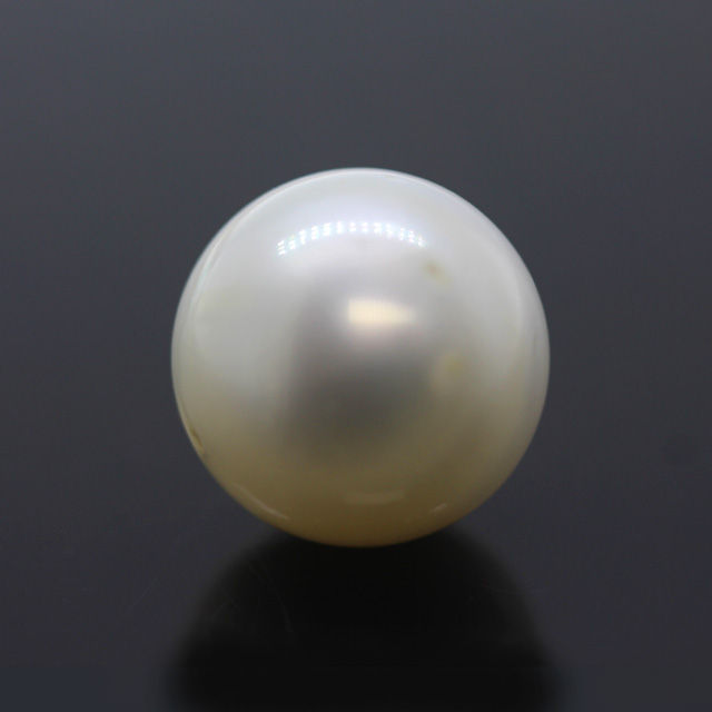 Buy South Sea Pearl (Moti) 8.07 Carat (8.88 Ratti) Online - GemAstro