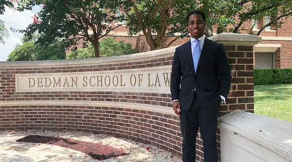 Navigating Through The SMU Dedman School Of Law - Lexinter