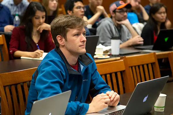 The University Of Illinois College Of Law Guide - Lexinter