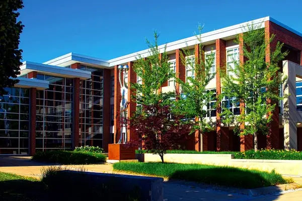 The University Of Illinois College Of Law Guide - Lexinter