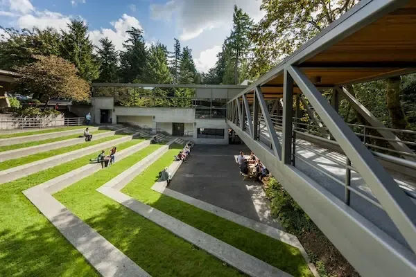 Navigating Northeastern University School Of Law - Lexinter