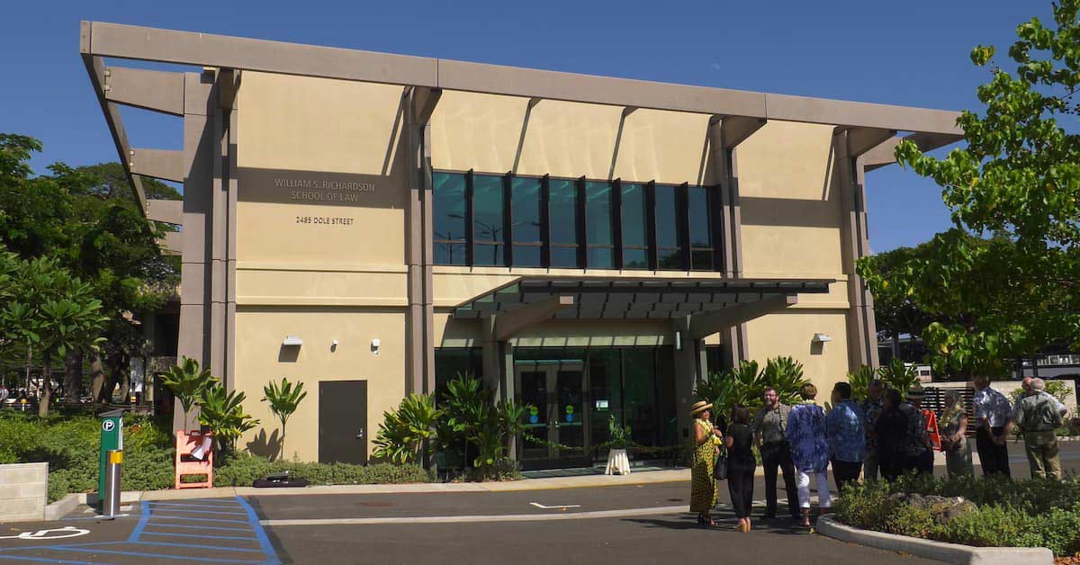 Best Law School In Hawaii: The University Of Hawaii Manoa - Lexinter