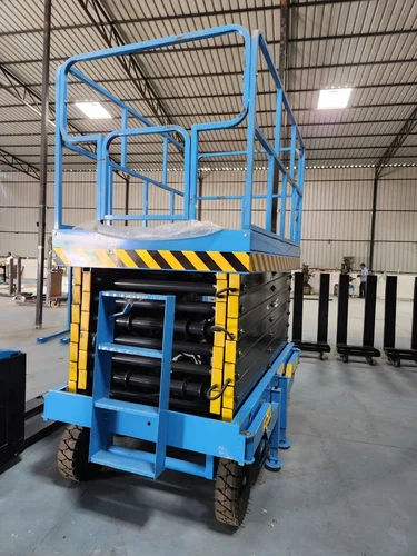300 to 500 kg Mobile Scissor Lift 15 to 20 m Hydraulic Warehouse Lift ...