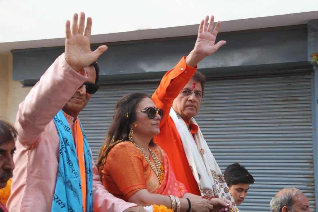 Star-studded Roadshow in Meerut: Ram, Sita, and Laxman Campaign for BJP Candidate Arun Govil ...
