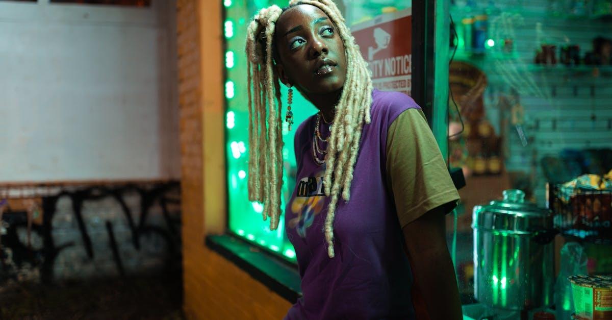 Loc Breakage: The Do’s And Don’ts For Strong, Healthy Locs | Beauty ...