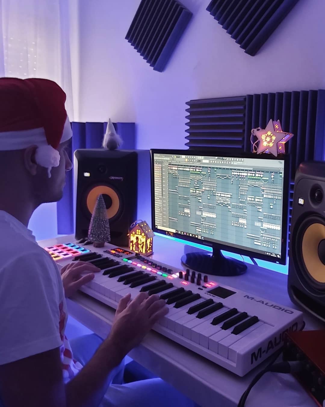 Different Cave: SLORAX & Kaeru - Time | Loud Cave