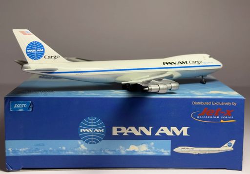 Jet-X JX070A 1:400 Pan Am Cargo Boeing 747-200F N905PA | MADb