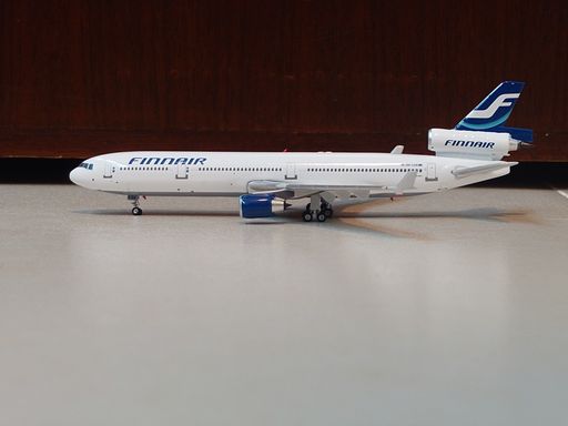 Phoenix Models 11923 1:400 Finnair McDonnell Douglas MD-11 OH-LGG | MADB