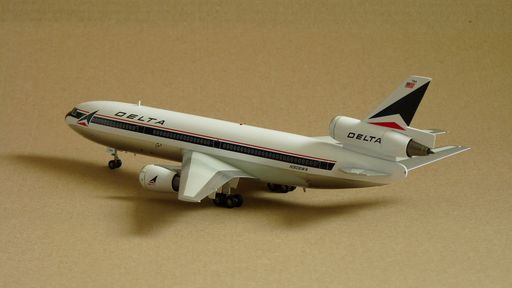 Aviation200 AV2DC100413 1:200 Delta Air Lines McDonnell Douglas DC-10 ...