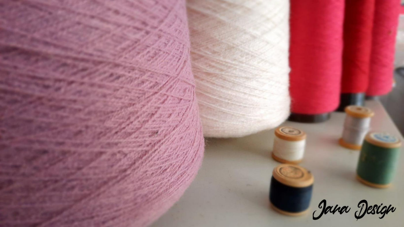 Jana Design - [Mažosios Pėdutės]