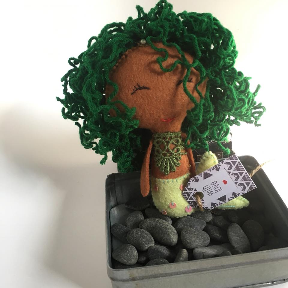 Crafting Maldivian toys - Maldives Independent