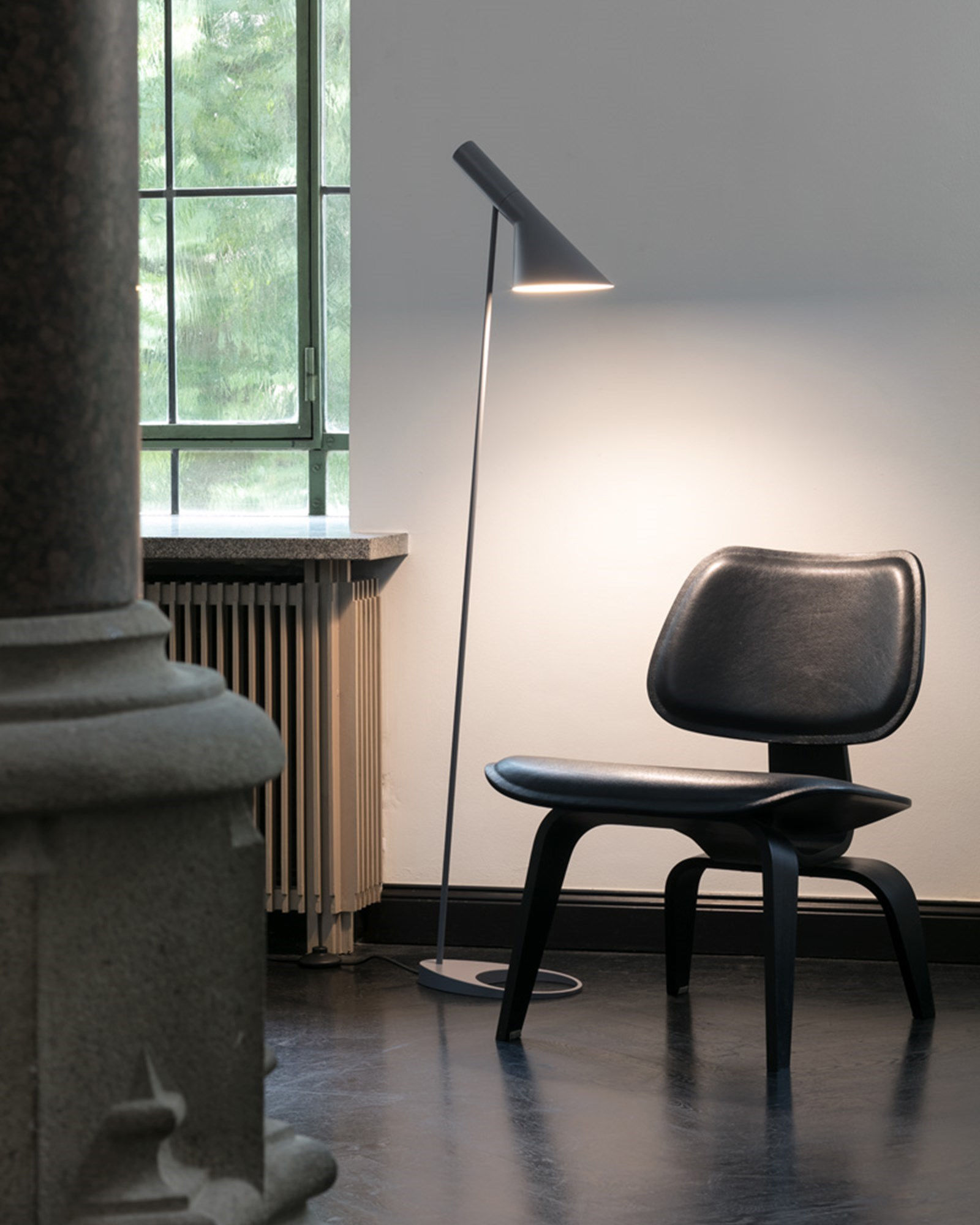 The Black Focus: Floor Lamps | Inspire by Mohd