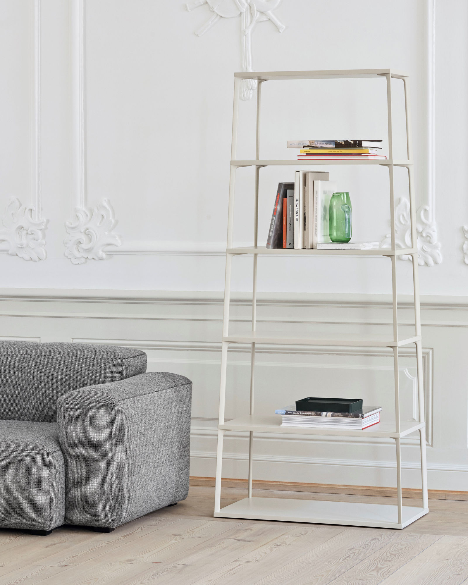 The Black Focus: Free-standing Bookshelves | Inspire by Mohd