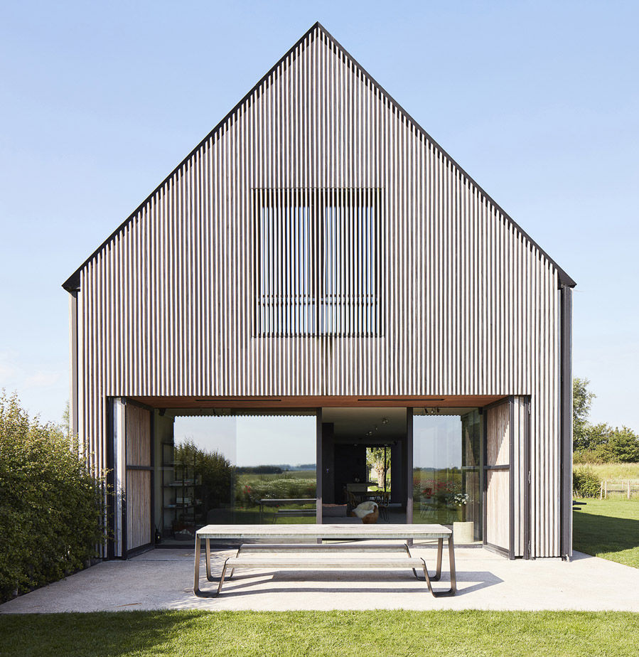 Be together with Extremis outdoor furniture | Inspire by Mohd