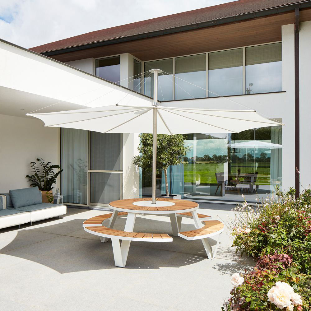 Be together with Extremis outdoor furniture | Inspire by Mohd